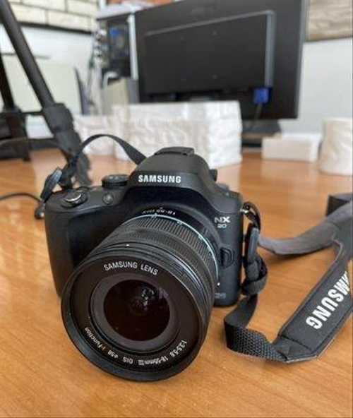 Samsung NX20 Kit со штативом и сумкой