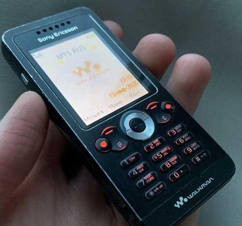 Sony Ericsson W302