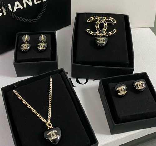 Серьги chanel колье шанель брошь