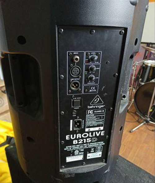 Behringer Eurolive B215D