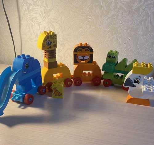 Lego duplo поезд с животными