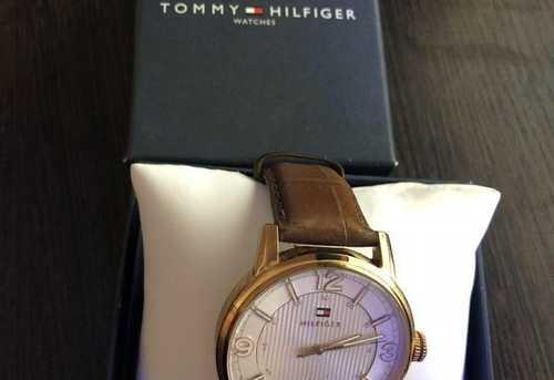Часы Tommy Hilfiger