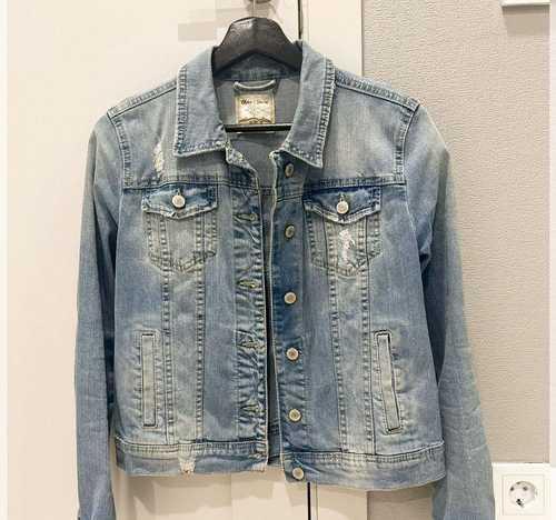 Джинсовая куртка Stradivarius M