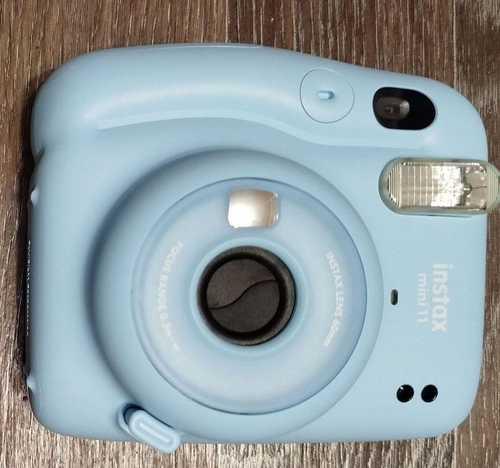 Цифровой фотоаппарат Fujifilm Instax mini 11