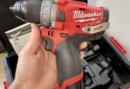 Дрель-шуруповерт Milwaukee M12 FDD-202X fuel