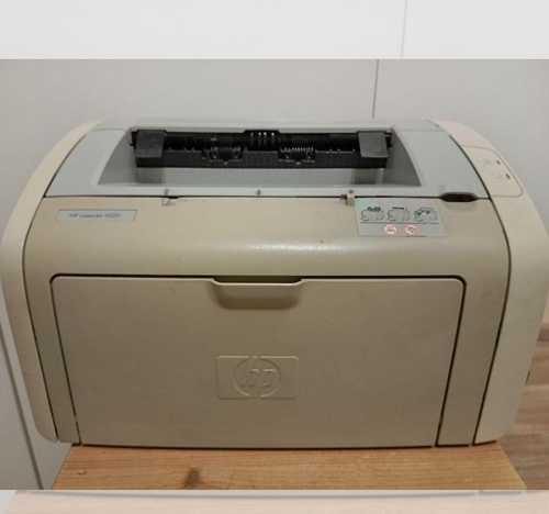 Принтер hp LaserJet 1020