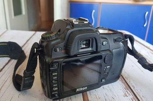 Зеркальный фотоаппарат Nikon D80