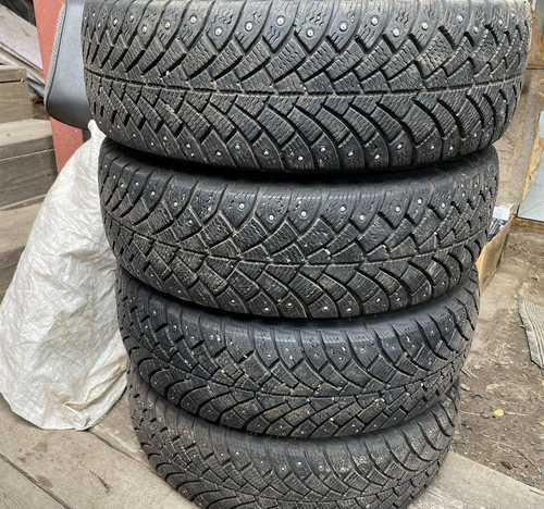 BFGoodrich G-Force Stud 185/65 R15