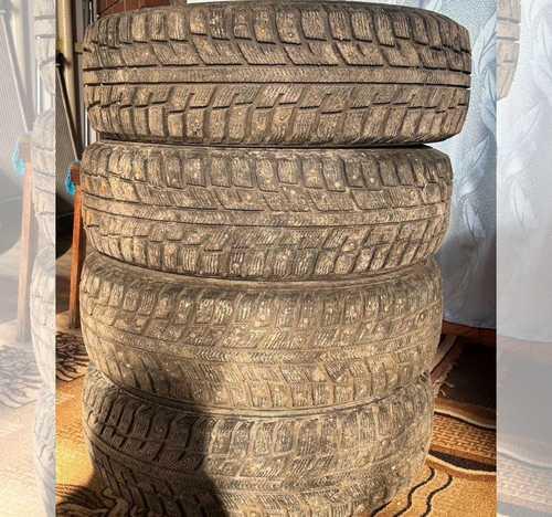 Kumho I'Zen KW22 185/65 R15