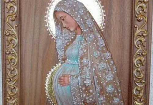 Икона резная "Богомладенец во чреве Девы Марии"