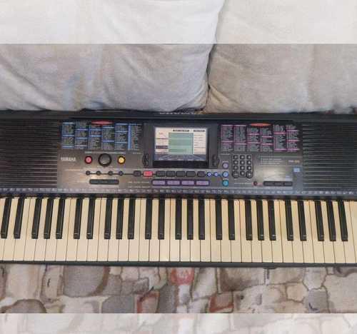 Синтезатор yamaha PSR 220