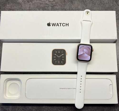 Apple Watch SE 44mm Акб 94% Оригинал