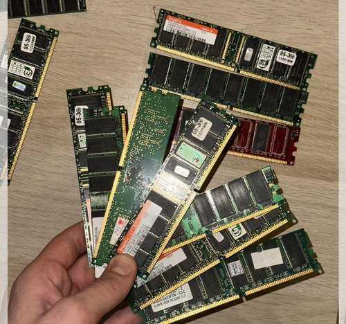 Оперативная память DDR1 / DDR2