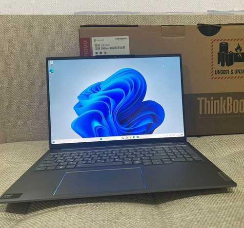 Ноутбук Lenovo Thinkbook 16" Ultra 185h\32gb\1tb