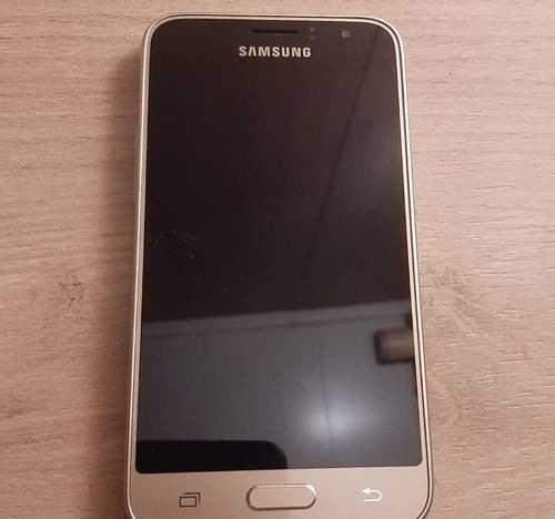 Samsung Galaxy J1 (2016) SM-J120F/DS, 8 ГБ