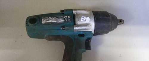 Электрический гайковерт Makita TW0200 арт 33831267