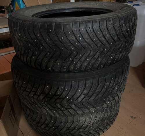 Nokian Tyres Hakkapeliitta 8 SUV 265/60 R18 114T