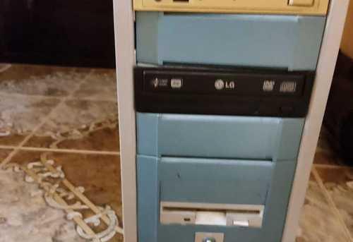 Старый нерабочий компьютер