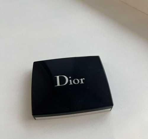 Палетка теней dior 669