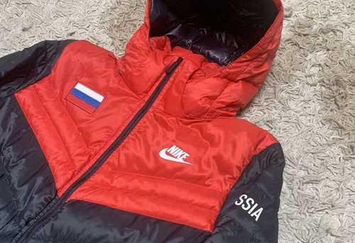 Микропуховик Nike Windrunner оригинал