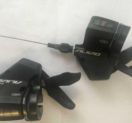 Манетки Shimano Alivio 3x9