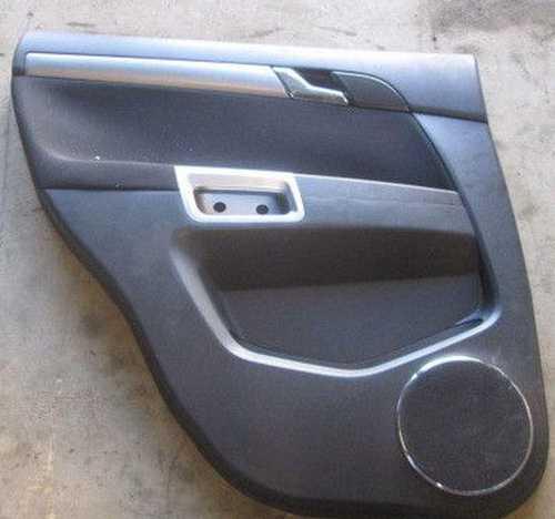 Обшивка двери задней левой Opel Antara 2006-2011