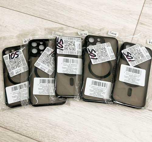 Противоударный чехол iPhone 13