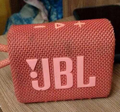 Портативная колонка jbl