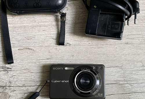 Фотоаппарат Sony Cyber-shot DSC-W300