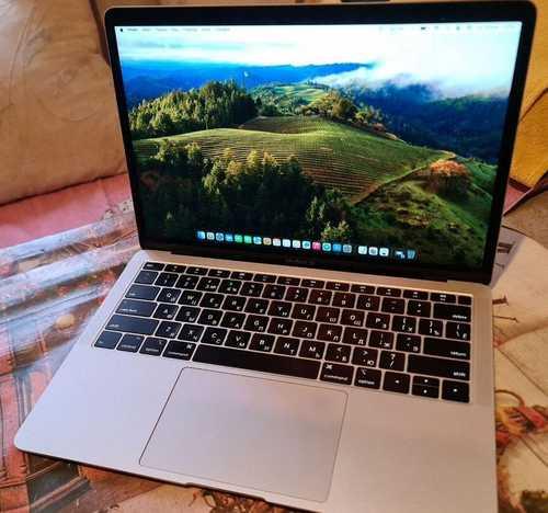 Apple macbook Air 13 2018 retina