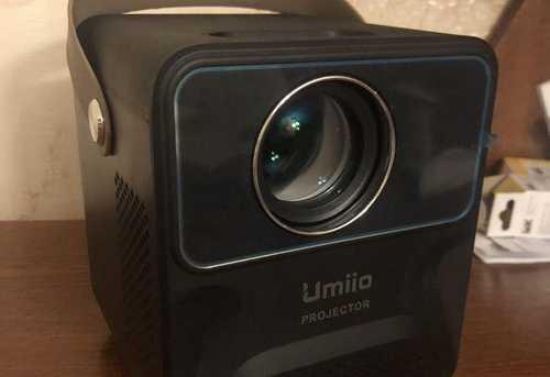 Продам проектор anroid Umiio projector