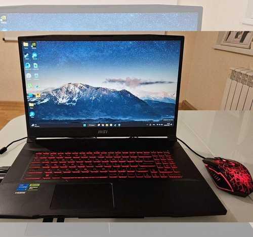 Игровой Ноутбук MSI Katana 17 (B11UCX-897XRU)