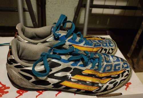 Футзалки, бутсы Adidas 35 размер