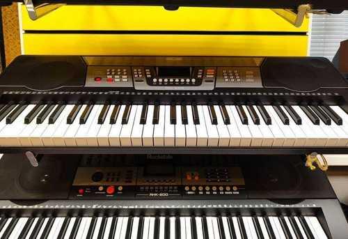 Синтезатор новый для обучения в музыкальной школе