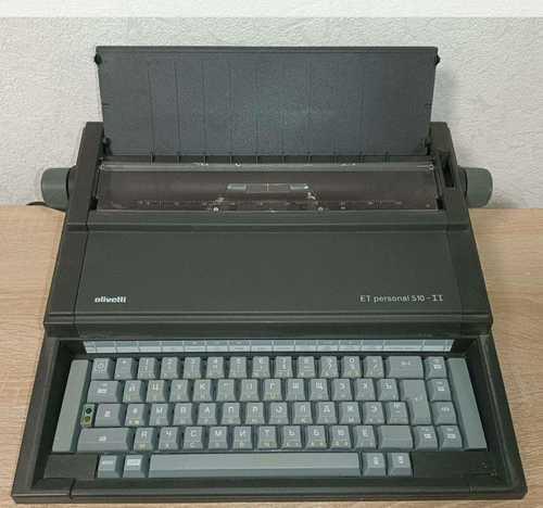 Печатная пишущая машинка olivetti 510-II