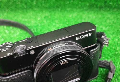 Фотоаппарат Sony rx100 m7 + чехол + флешка
