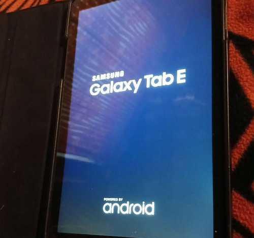 Планшет Samsung galaxy Tab E2