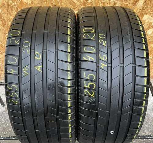 Bridgestone Turanza T005 255/40 R20