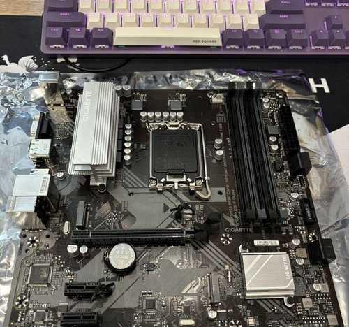 Материнская плата b760m d3hp ddr4