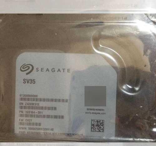 Жесткий диск Seagate 2Tb ST2000VX000 новый