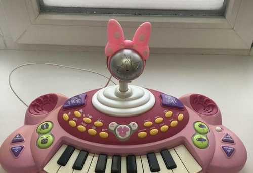Детская игрушка синтезатор