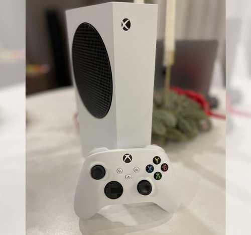 Xbox series s 512gb   Подписка Gamepass