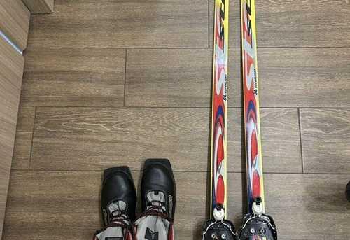 Беговые лыжи с ботинками 44 размер