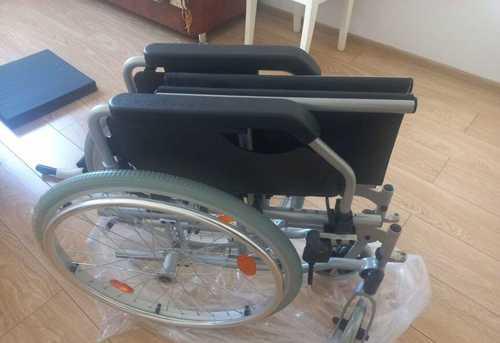 Инвалидная коляска новаяв коробке