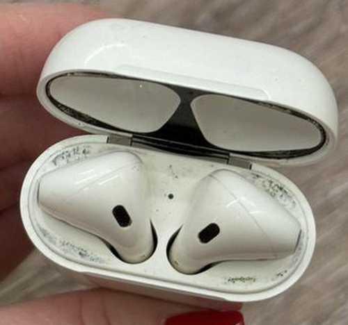 Беспроводные наушники apple airpods 1