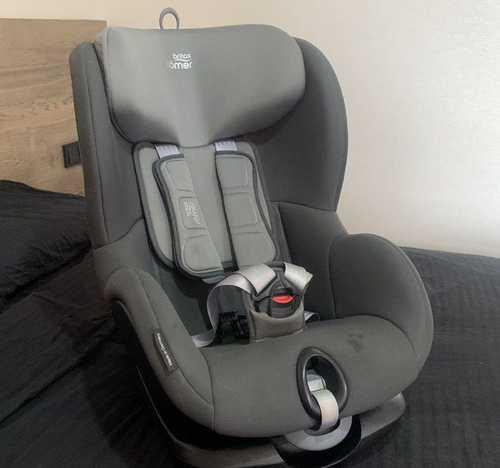 Детское автокресло britax romer trifix i-size