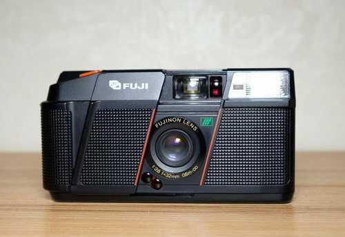 Fuji DL-200II Date 32mm f/2.8 без вспышки отличный