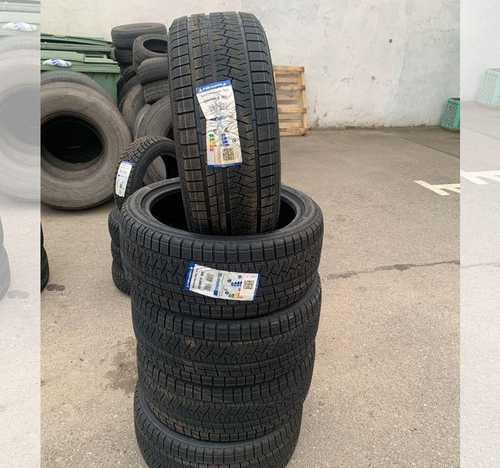 Triangle Snowlink PL02 245/40 R19