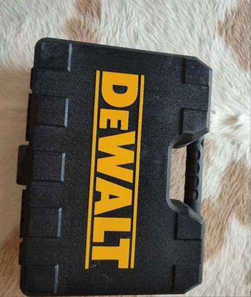 Бокс новый под перфоратор DeWalt