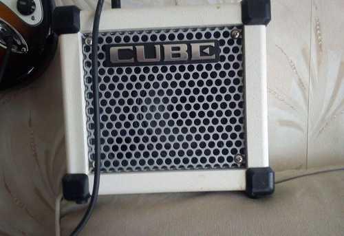 Комбо усилитель-Roland micro cube GX